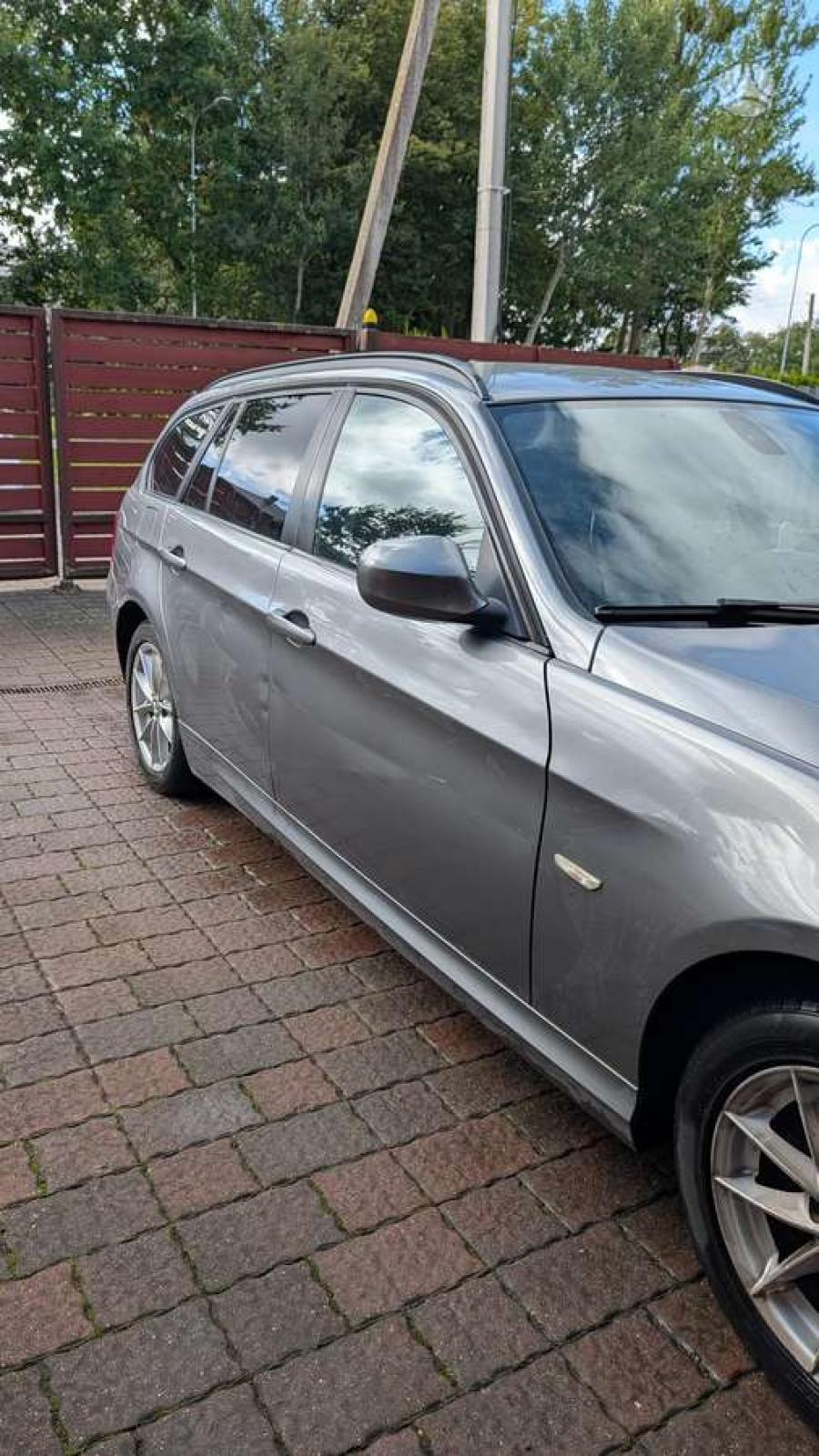 Pelēks BMW 318 2011 Kauņa, ar dzinēja tilpumu 2.00 L un nobraukumu 331 tūkst. km par 3950 €, foto 19 vietnē AUTOMOTO.COM.LV