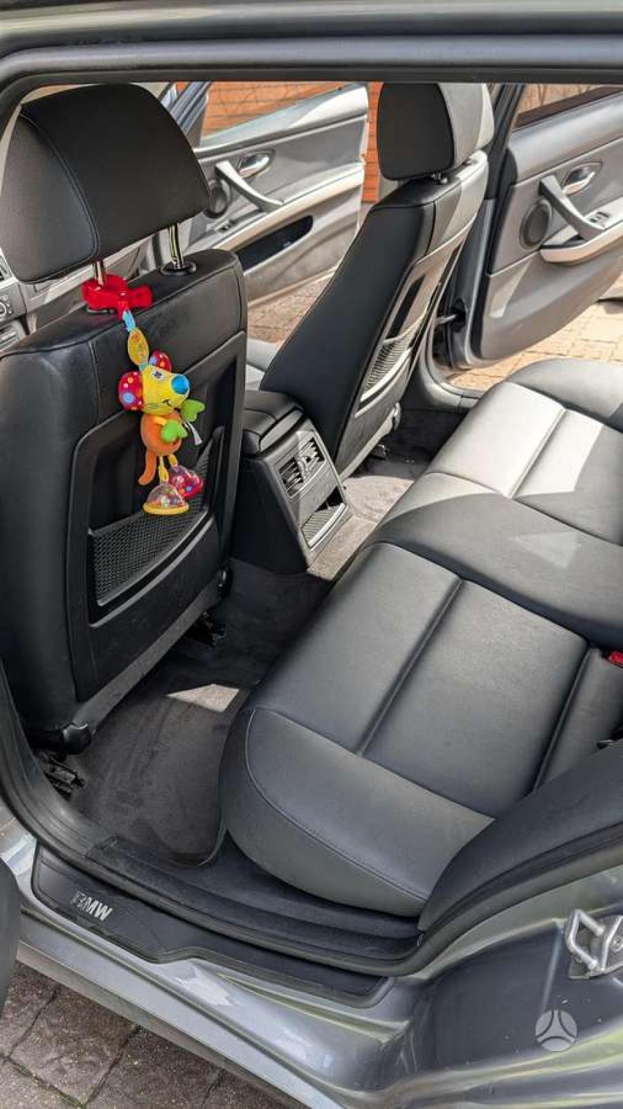 Pelēks BMW 318 2011 Kauņa, ar dzinēja tilpumu 2.00 L un nobraukumu 331 tūkst. km par 3950 €, foto 25 vietnē AUTOMOTO.COM.LV