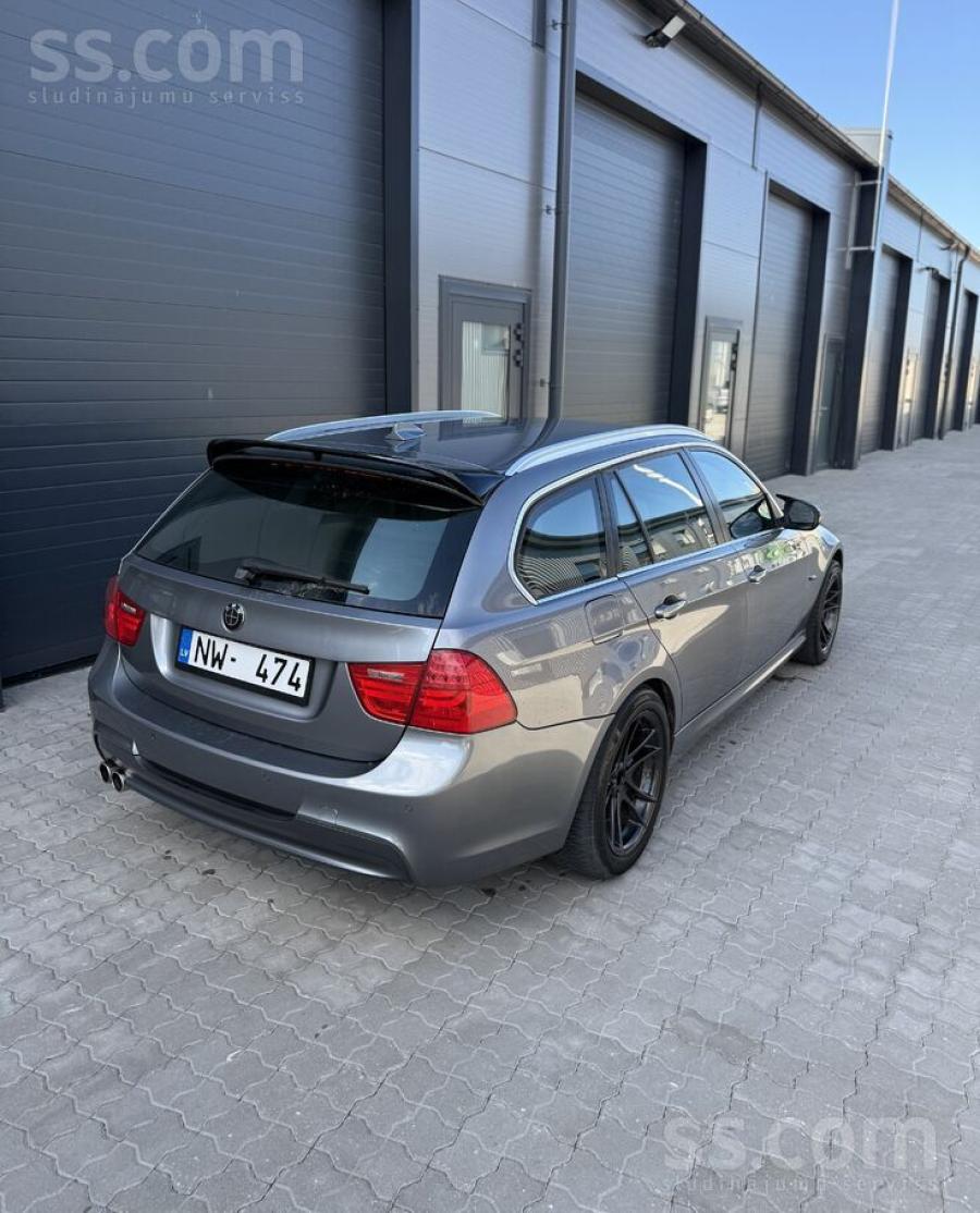 Pelēks BMW 318 2011 Liepāja, ar dzinēja tilpumu 2.00 L un nobraukumu 352 tūkst. km par 4450 €, foto 1 vietnē AUTOMOTO.COM.LV