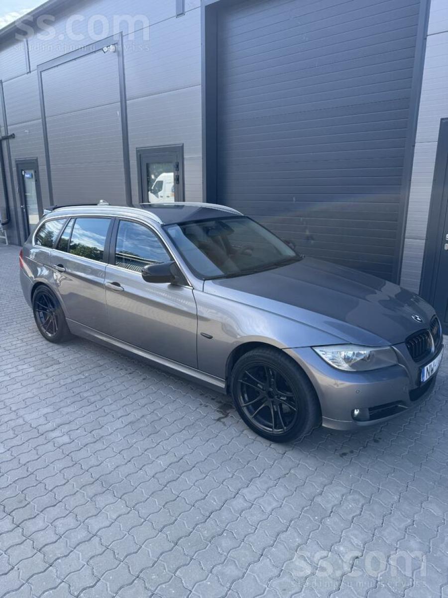 Pelēks BMW 318 2011 Liepāja, ar dzinēja tilpumu 2.00 L un nobraukumu 352 tūkst. km par 4450 €, foto 3 vietnē AUTOMOTO.COM.LV