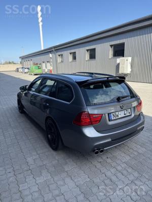 Pelēks BMW 318 2011 Liepāja, ar dzinēja tilpumu 2.00 L un nobraukumu 352 tūkst. km par 4450 €, foto 4 vietnē AUTOMOTO.COM.LV