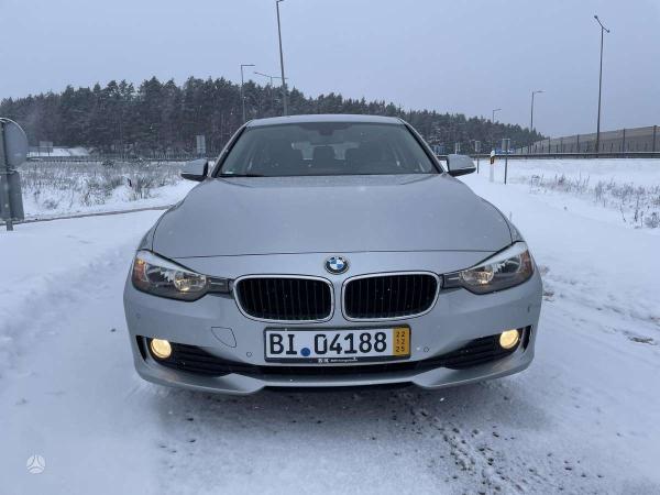 Grey BMW 318 2012 in Vilnius, with an engine capacity of 0.00 L and mileage of 339 thousand km for 6690 €, photo 2 on AUTOMOTO.COM.LV