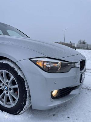 Pelēks BMW 318 2012 Viļņa, ar dzinēja tilpumu 0.00 L un nobraukumu 339 tūkst. km par 6690 €, foto 12 vietnē AUTOMOTO.COM.LV