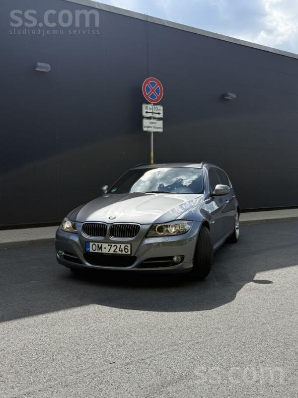 Grey BMW 318 2012 in Jelgava, with an engine capacity of 2.00 L and mileage of 241 thousand km for 6900 €, photo 1 on AUTOMOTO.COM.LV