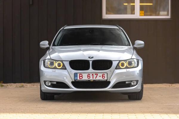Pelēks BMW 318 2012 Jelgava, ar dzinēja tilpumu 2.00 L un nobraukumu 277 tūkst. km par 3900 €, foto 3 vietnē AUTOMOTO.COM.LV