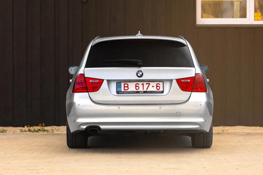 Grey BMW 318 2012 in Jelgava, with an engine capacity of 2.00 L and mileage of 277 thousand km for 3900 €, photo 7 on AUTOMOTO.COM.LV