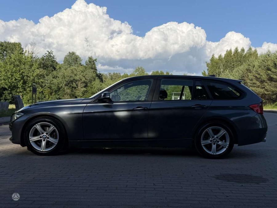 Grey BMW 318 2012 in Taurage, with an engine capacity of 2.00 L and mileage of 259 thousand km for 7700 €, photo 9 on AUTOMOTO.COM.LV