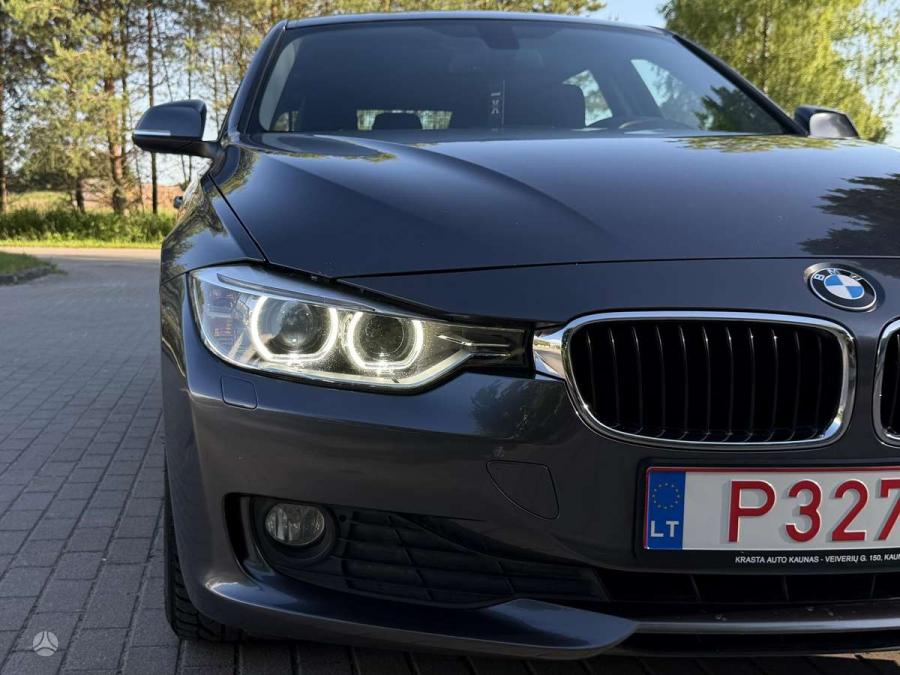 Grey BMW 318 2012 in Taurage, with an engine capacity of 2.00 L and mileage of 259 thousand km for 7700 €, photo 10 on AUTOMOTO.COM.LV