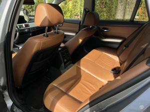 Grey BMW 318 2012 in Kaunas, with an engine capacity of 2.00 L and mileage of 306 thousand km for 3300 €, photo 20 on AUTOMOTO.COM.LV