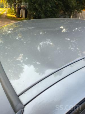 Grey BMW 318 2012 in Riga, with an engine capacity of 2.00 L and mileage of 274 thousand km for 4800 €, photo 5 on AUTOMOTO.COM.LV