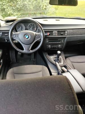 Grey BMW 318 2012 in Riga, with an engine capacity of 2.00 L and mileage of 274 thousand km for 4800 €, photo 11 on AUTOMOTO.COM.LV