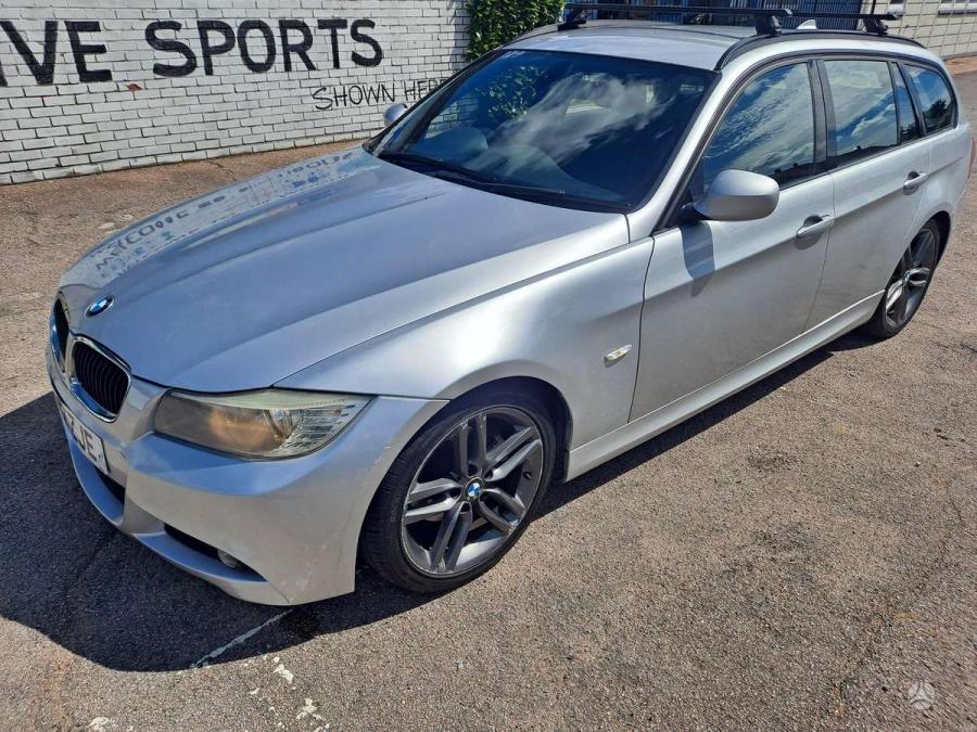 Grey BMW 318 2012 in Panevezys, with an engine capacity of 0.00 L and mileage of 190 thousand km for 2700 €, photo 4 on AUTOMOTO.COM.LV
