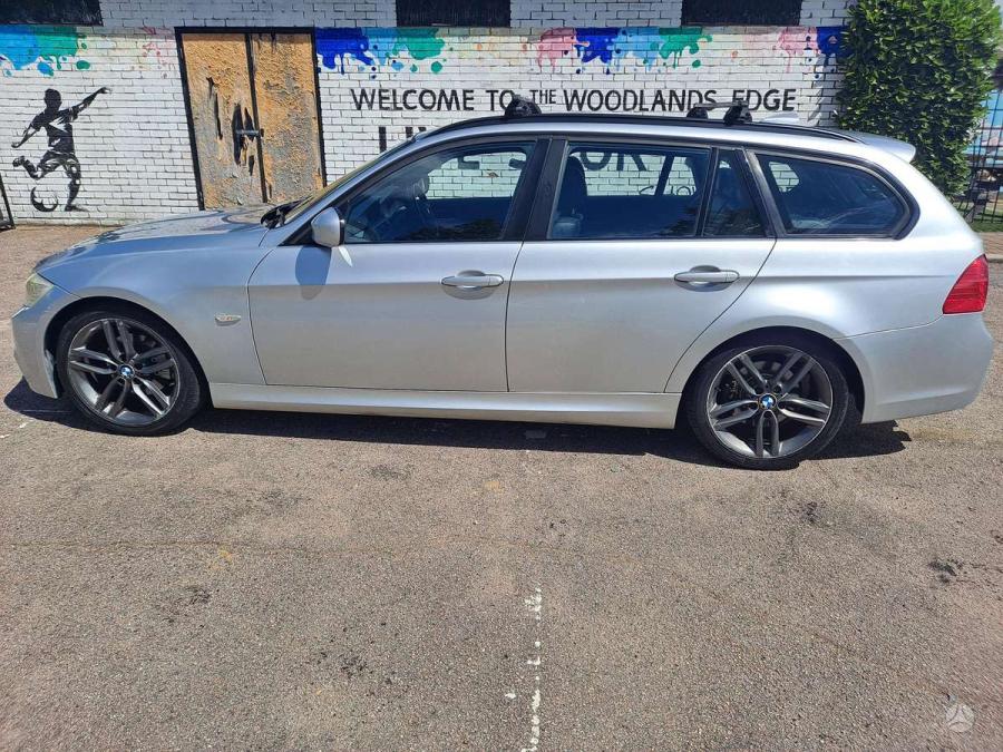 Grey BMW 318 2012 in Panevezys, with an engine capacity of 0.00 L and mileage of 190 thousand km for 2700 €, photo 5 on AUTOMOTO.COM.LV