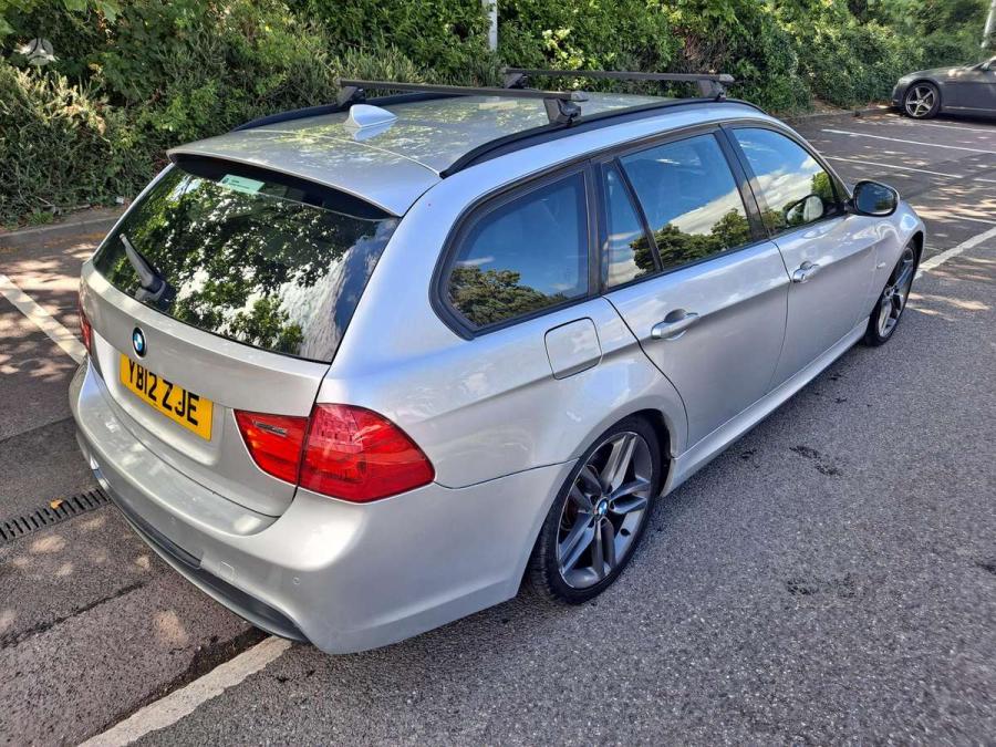 Grey BMW 318 2012 in Panevezys, with an engine capacity of 0.00 L and mileage of 190 thousand km for 2700 €, photo 10 on AUTOMOTO.COM.LV