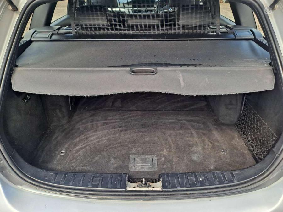 Grey BMW 318 2012 in Panevezys, with an engine capacity of 0.00 L and mileage of 190 thousand km for 2700 €, photo 21 on AUTOMOTO.COM.LV