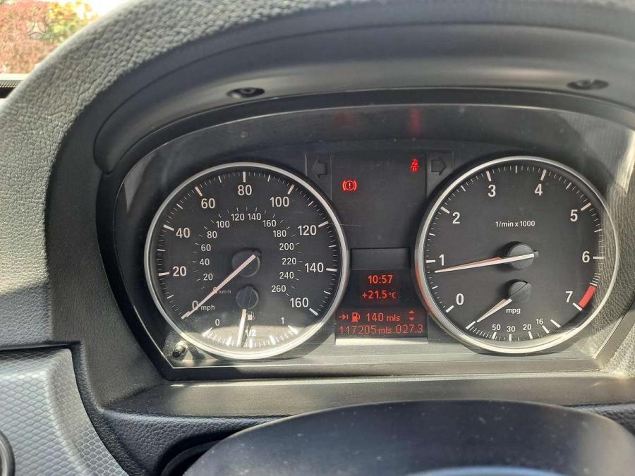 Grey BMW 318 2012 in Panevezys, with an engine capacity of 0.00 L and mileage of 190 thousand km for 2700 €, photo 26 on AUTOMOTO.COM.LV