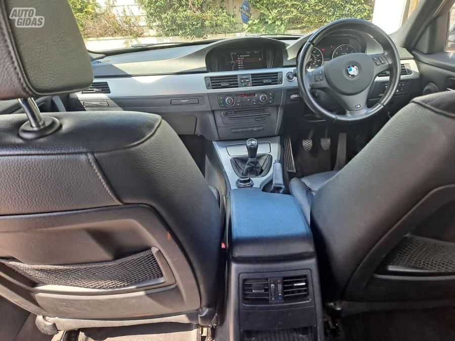 Pelēks BMW 318 2012 Panevēža, ar dzinēja tilpumu 2.00 L un nobraukumu 190 tūkst. km par 2700 €, foto 19 vietnē AUTOMOTO.COM.LV