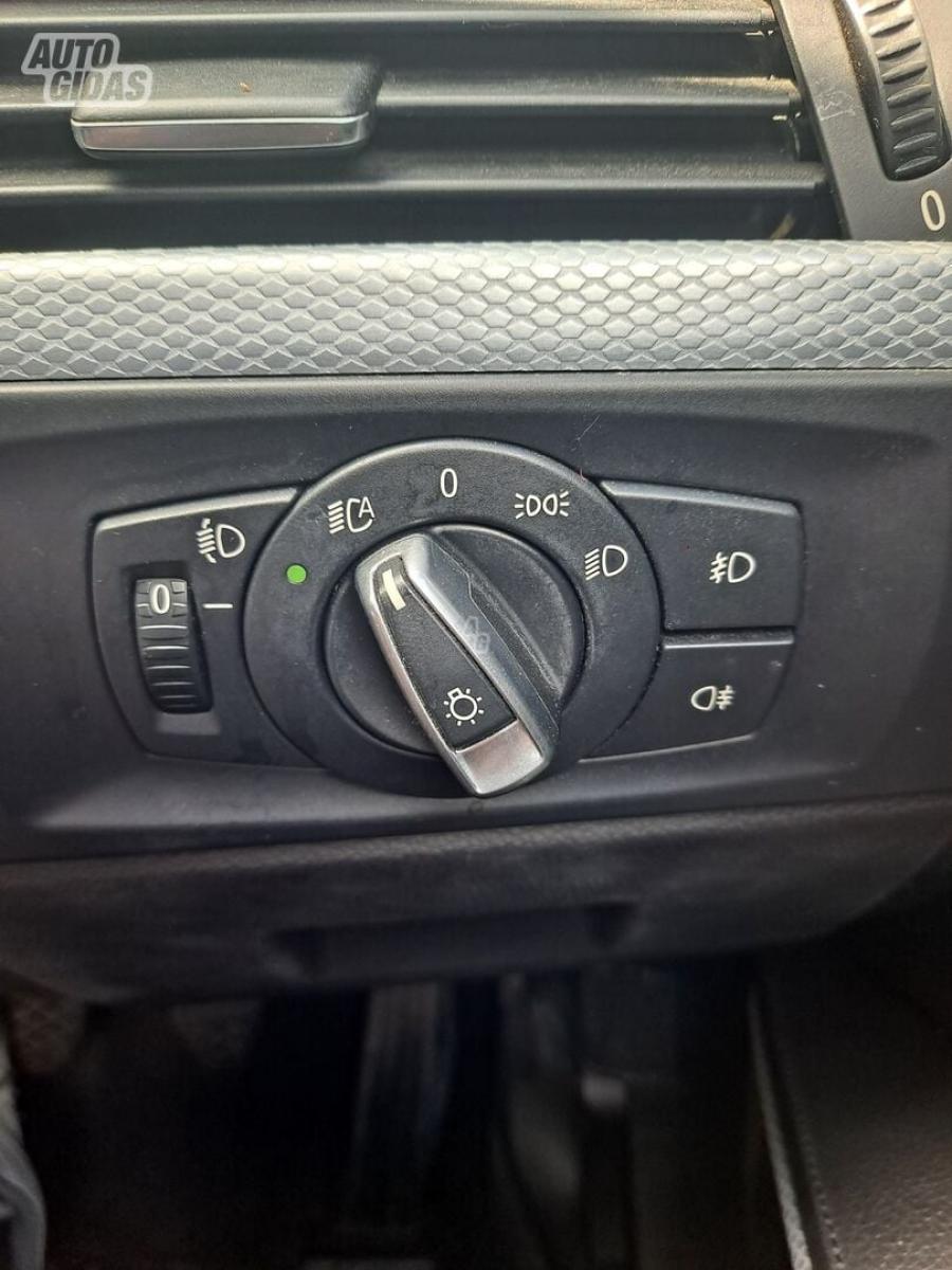 Pelēks BMW 318 2012 Panevēža, ar dzinēja tilpumu 2.00 L un nobraukumu 190 tūkst. km par 2700 €, foto 28 vietnē AUTOMOTO.COM.LV