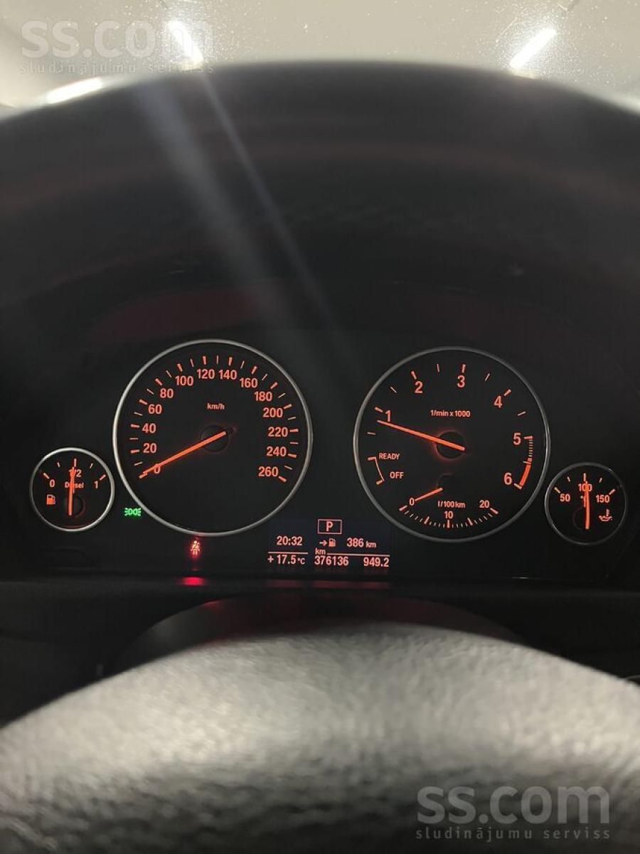 Grey BMW 318 2012 in Riga, with an engine capacity of 2.00 L and mileage of 376 thousand km for 7900 €, photo 9 on AUTOMOTO.COM.LV