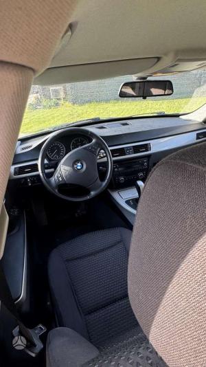 Pelēks BMW 318 2012 Viļņa, ar dzinēja tilpumu 2.00 L un nobraukumu 276 tūkst. km par 4800 €, foto 8 vietnē AUTOMOTO.COM.LV