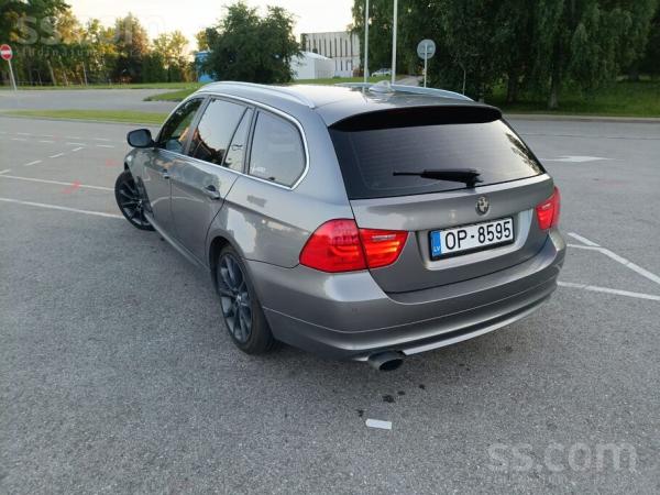 Grey BMW 318 2012 in Riga, with an engine capacity of 2.00 L and mileage of 306 thousand km for 5300 €, photo 3 on AUTOMOTO.COM.LV