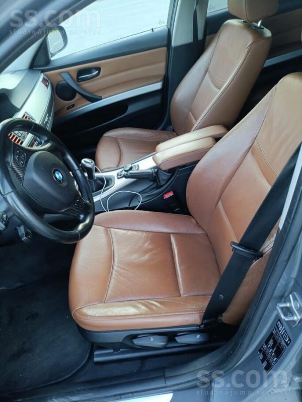 Grey BMW 318 2012 in Riga, with an engine capacity of 2.00 L and mileage of 306 thousand km for 5300 €, photo 8 on AUTOMOTO.COM.LV