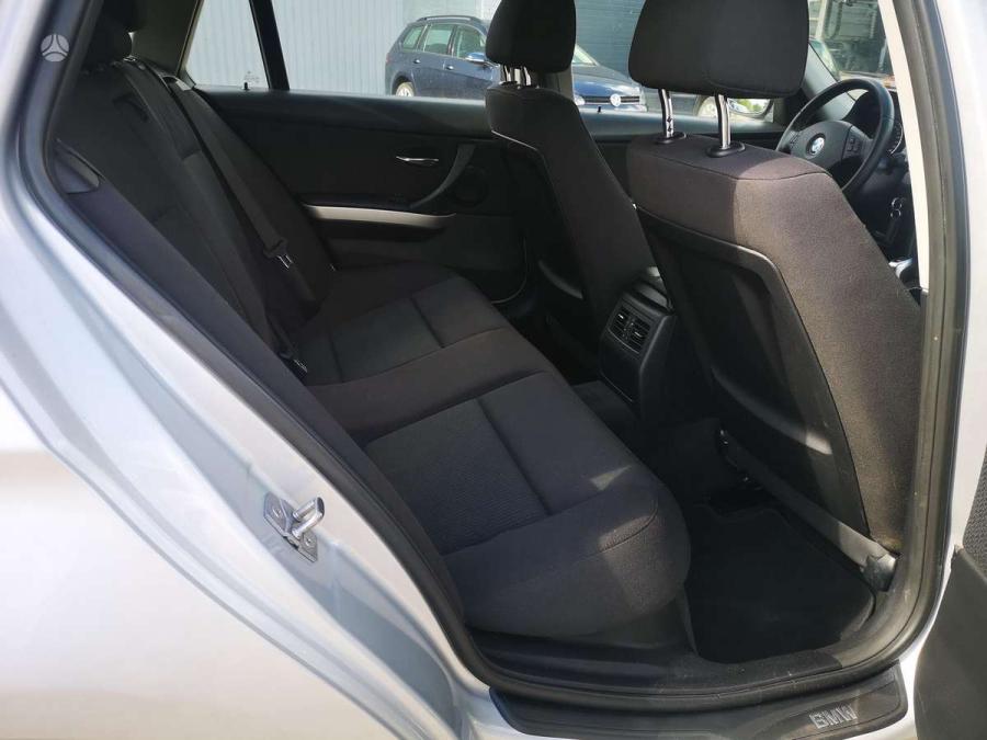 Pelēks BMW 318 2012 Radviliškis, ar dzinēja tilpumu 2.00 L un nobraukumu 285 tūkst. km par 3750 €, foto 14 vietnē AUTOMOTO.COM.LV