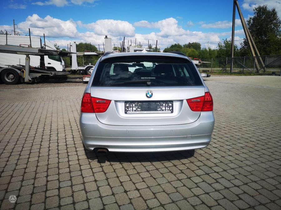 Pelēks BMW 318 2012 Radviliškis, ar dzinēja tilpumu 2.00 L un nobraukumu 285 tūkst. km par 3750 €, foto 16 vietnē AUTOMOTO.COM.LV