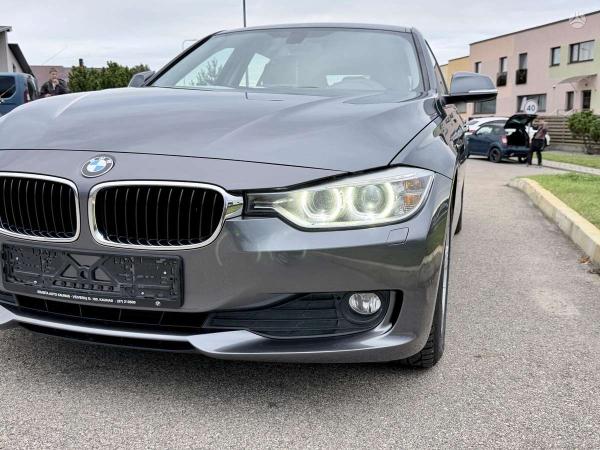 BMW 318 2012 Tauragė vietnē Pelēks BMW 318 2012 Tauragė, ar dzinēja tilpumu 2.00 L un nobraukumu 260 tūkst. km par 7300 €, foto 5 vietnē AUTOMOTO.COM.LV