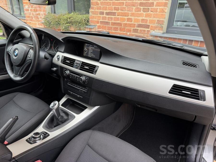 Pelēks BMW 318 2012 Rīga, ar dzinēja tilpumu 2.00 L un nobraukumu 165 tūkst. km par 5650 €, foto 18 vietnē AUTOMOTO.COM.LV