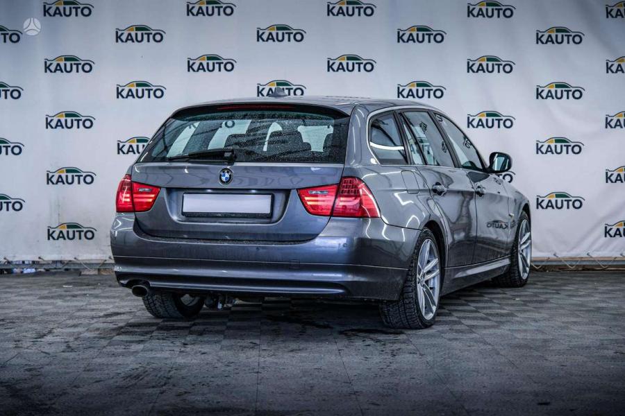 Pelēks BMW 318 2012 Kauņa, ar dzinēja tilpumu 2.00 L un nobraukumu 250 tūkst. km par 4900 €, foto 4 vietnē AUTOMOTO.COM.LV