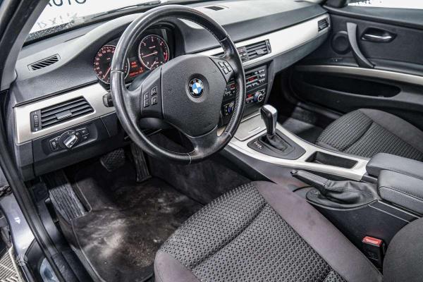 БМВ 318 2012 в Каунас на AUTOMOTO.COM.LV Серый БМВ 318 2012 в Каунас, объемом двигателя 2.00 л и пробегом 250 тыс. км за 4900 €, фото 6 на AUTOMOTO.COM.LV