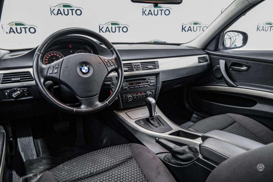 Pelēks BMW 318 2012 Kauņa, ar dzinēja tilpumu 2.00 L un nobraukumu 250 tūkst. km par 4900 €, foto 8 vietnē AUTOMOTO.COM.LV