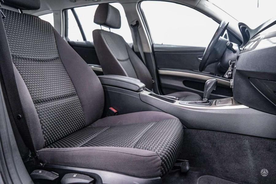 Pelēks BMW 318 2012 Kauņa, ar dzinēja tilpumu 2.00 L un nobraukumu 250 tūkst. km par 4900 €, foto 13 vietnē AUTOMOTO.COM.LV