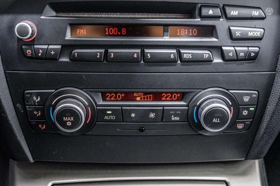 Pelēks BMW 318 2012 Kauņa, ar dzinēja tilpumu 2.00 L un nobraukumu 250 tūkst. km par 4900 €, foto 18 vietnē AUTOMOTO.COM.LV
