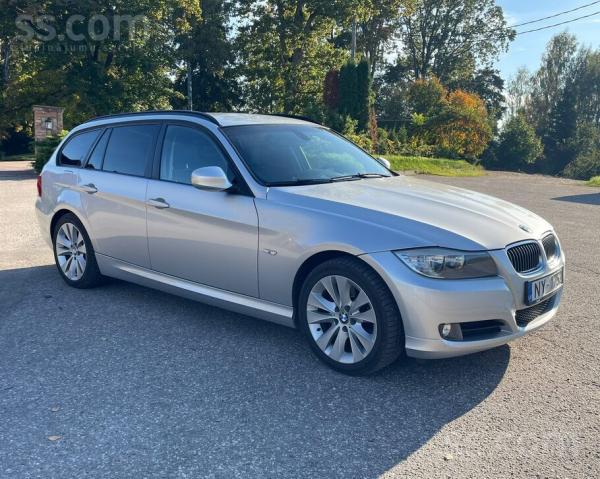 BMW 318 2012 Rīga vietnē Pelēks BMW 318 2012 Rīga, ar dzinēja tilpumu 2.00 L un nobraukumu 240 tūkst. km par 5900 €, foto 4 vietnē AUTOMOTO.COM.LV