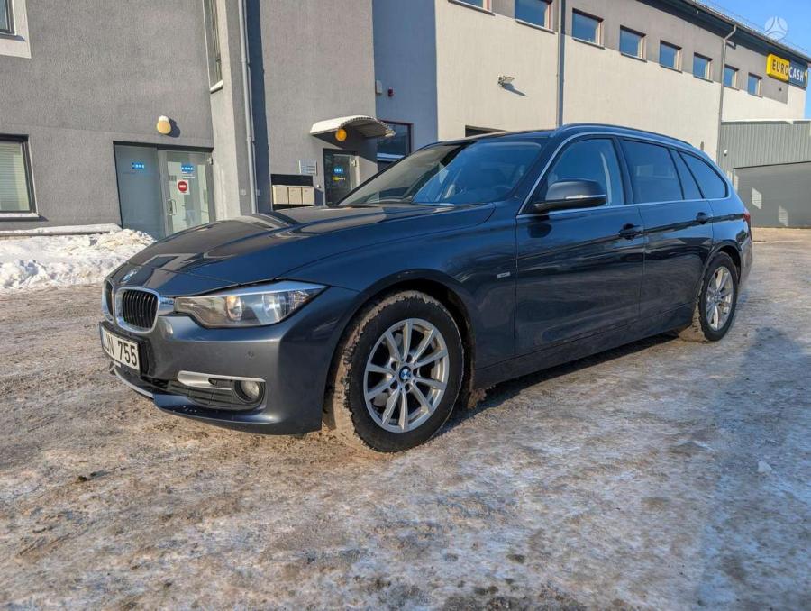 Pelēks BMW 318 2013 Viļņa, ar dzinēja tilpumu 2.00 L un nobraukumu 264 tūkst. km par 7200 €, foto 3 vietnē AUTOMOTO.COM.LV