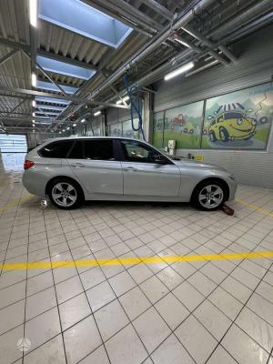 Pelēks BMW 318 2013 Elektrėnai, ar dzinēja tilpumu 2.00 L un nobraukumu 443 tūkst. km par 6000 €, foto 3 vietnē AUTOMOTO.COM.LV