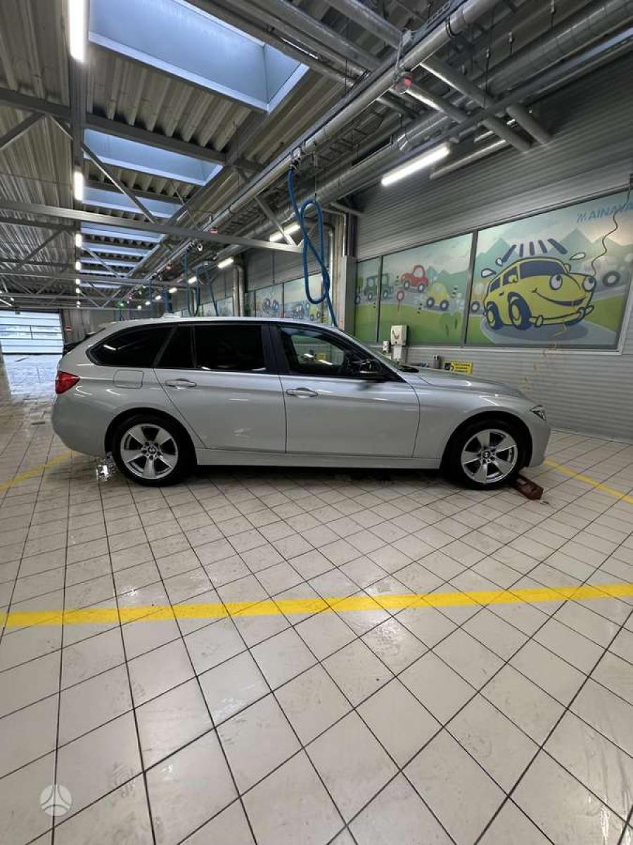 Pelēks BMW 318 2013 Elektrėnai, ar dzinēja tilpumu 2.00 L un nobraukumu 443 tūkst. km par 6000 €, foto 3 vietnē AUTOMOTO.COM.LV