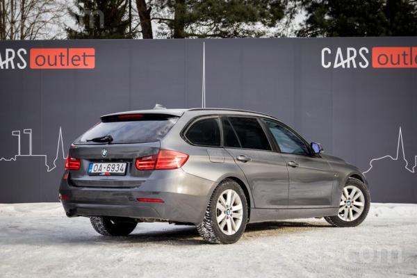 Grey BMW 318 2013 in Riga, with an engine capacity of 2.00 L and mileage of 358 thousand km for 10490 €, photo 7 on AUTOMOTO.COM.LV