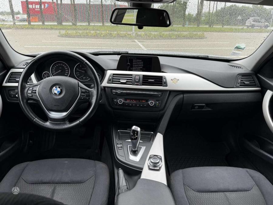 Grey BMW 318 2013 in Vilnius, with an engine capacity of 2.00 L and mileage of 309 thousand km for 6500 €, photo 12 on AUTOMOTO.COM.LV