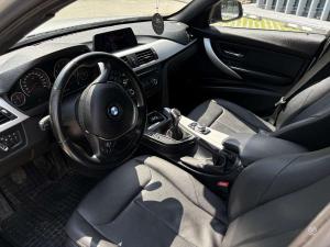 Grey BMW 318 2013 in Kaunas, with an engine capacity of 2.00 L and mileage of 307 thousand km for 6350 €, photo 7 on AUTOMOTO.COM.LV
