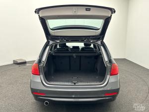 Grey BMW 318 2013 in Vilnius, with an engine capacity of 2.00 L and mileage of 238 thousand km for 8300 €, photo 10 on AUTOMOTO.COM.LV