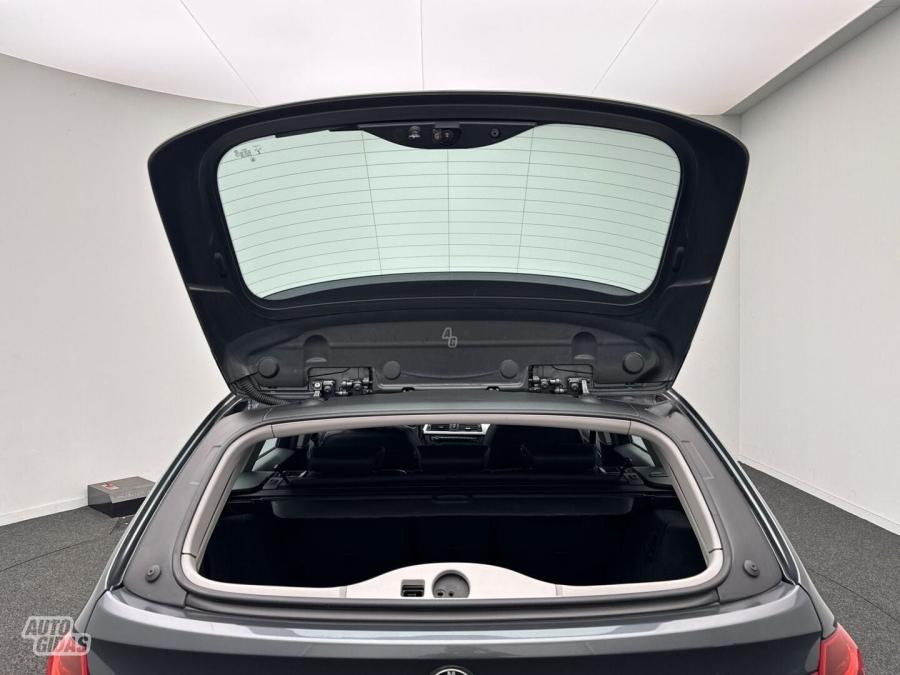 Grey BMW 318 2013 in Vilnius, with an engine capacity of 2.00 L and mileage of 238 thousand km for 8300 €, photo 13 on AUTOMOTO.COM.LV