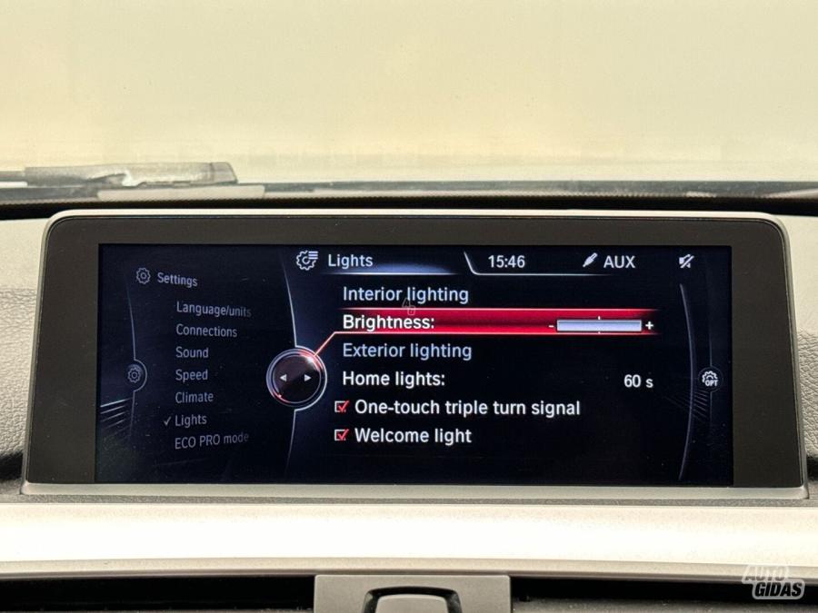 Grey BMW 318 2013 in Vilnius, with an engine capacity of 2.00 L and mileage of 238 thousand km for 8300 €, photo 32 on AUTOMOTO.COM.LV