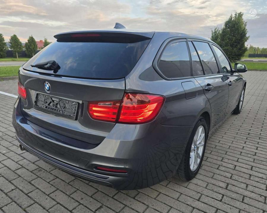 Grey BMW 318 2013 in Panevezys, with an engine capacity of 2.00 L and mileage of 230 thousand km for 5499 €, photo 5 on AUTOMOTO.COM.LV