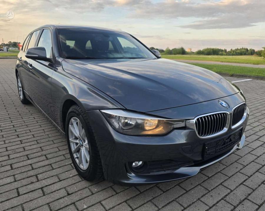 Grey BMW 318 2013 in Panevezys, with an engine capacity of 2.00 L and mileage of 230 thousand km for 5499 €, photo 7 on AUTOMOTO.COM.LV