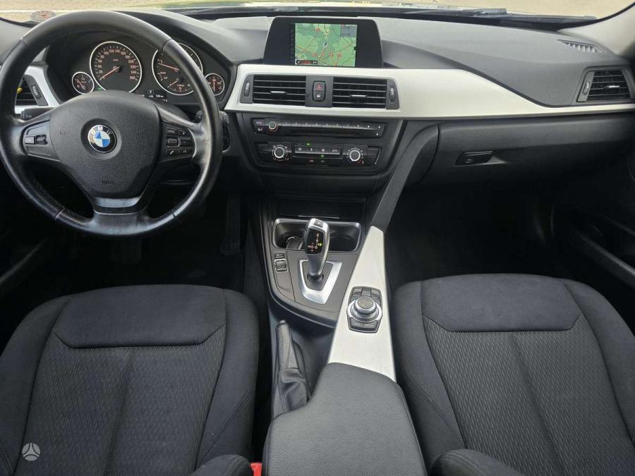 Grey BMW 318 2013 in Panevezys, with an engine capacity of 2.00 L and mileage of 230 thousand km for 5499 €, photo 10 on AUTOMOTO.COM.LV