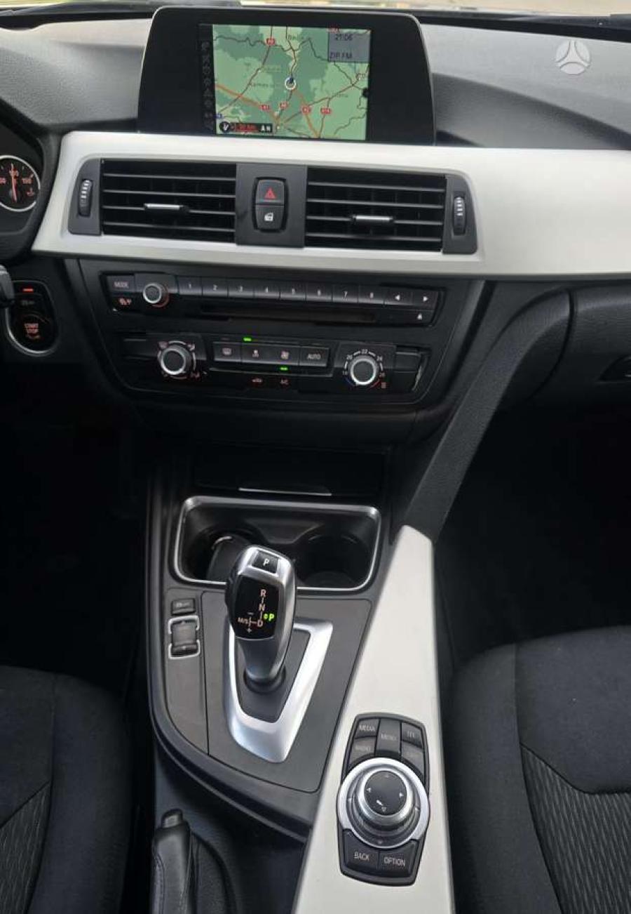 Grey BMW 318 2013 in Panevezys, with an engine capacity of 2.00 L and mileage of 230 thousand km for 5499 €, photo 20 on AUTOMOTO.COM.LV