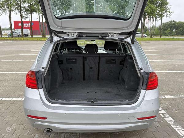 Grey BMW 318 2013 in Vilnius, with an engine capacity of 2.00 L and mileage of 309 thousand km for 5900 €, photo 3 on AUTOMOTO.COM.LV